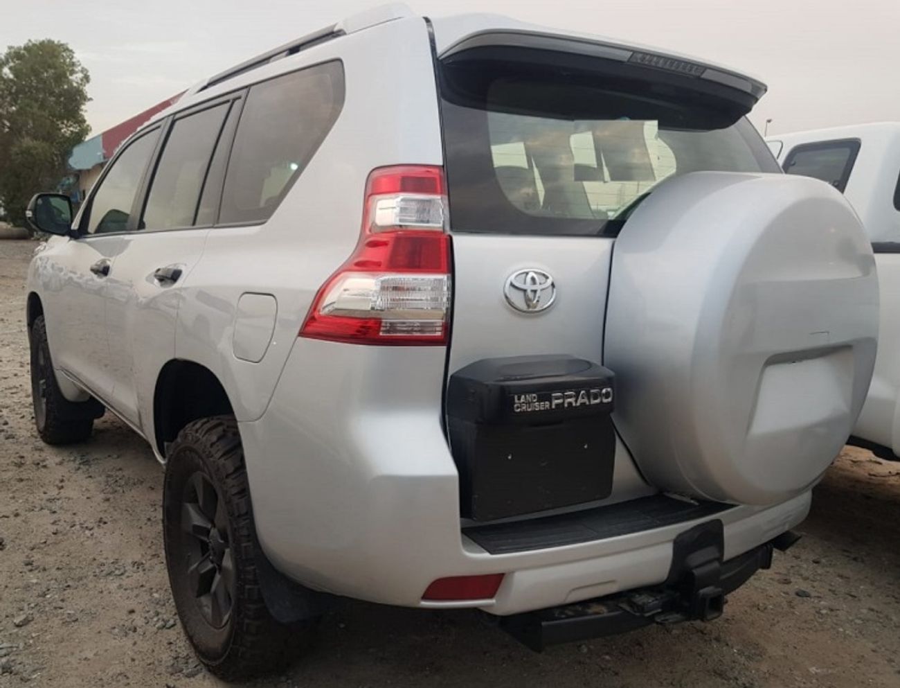 Used Toyota Prado DIESEL 3.0L RIGHT HAND DRIVE 2010 for sale in Dubai ...