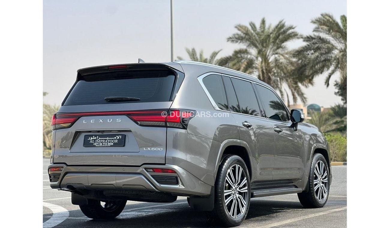 Used LEXUS LX600 2023 GCC SIGNATURE 2023 for sale in Sharjah - 671141