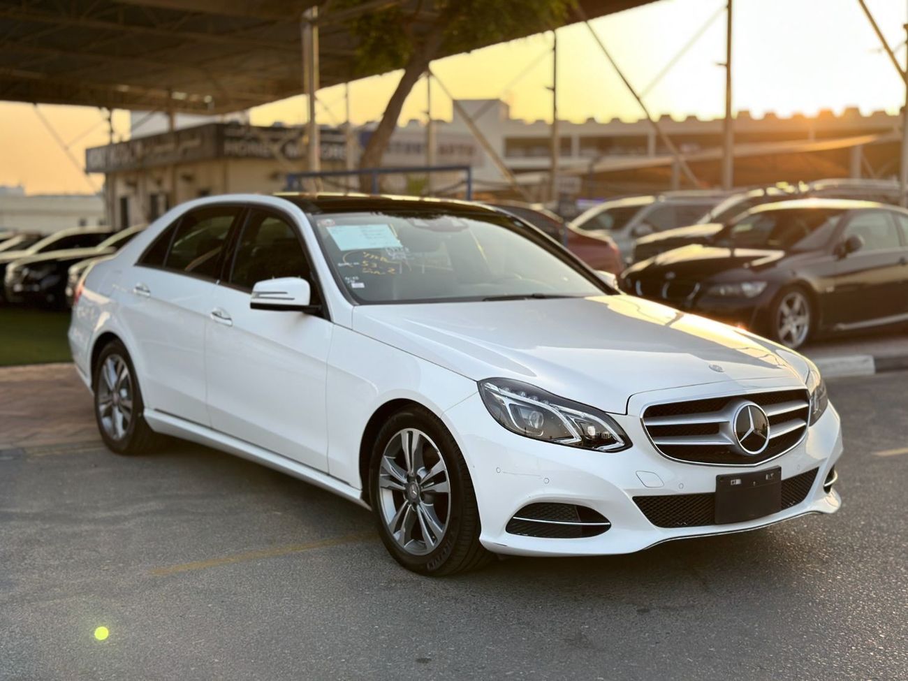 Used Mercedes-Benz E300 Std 2016 for sale in Dubai - 767377