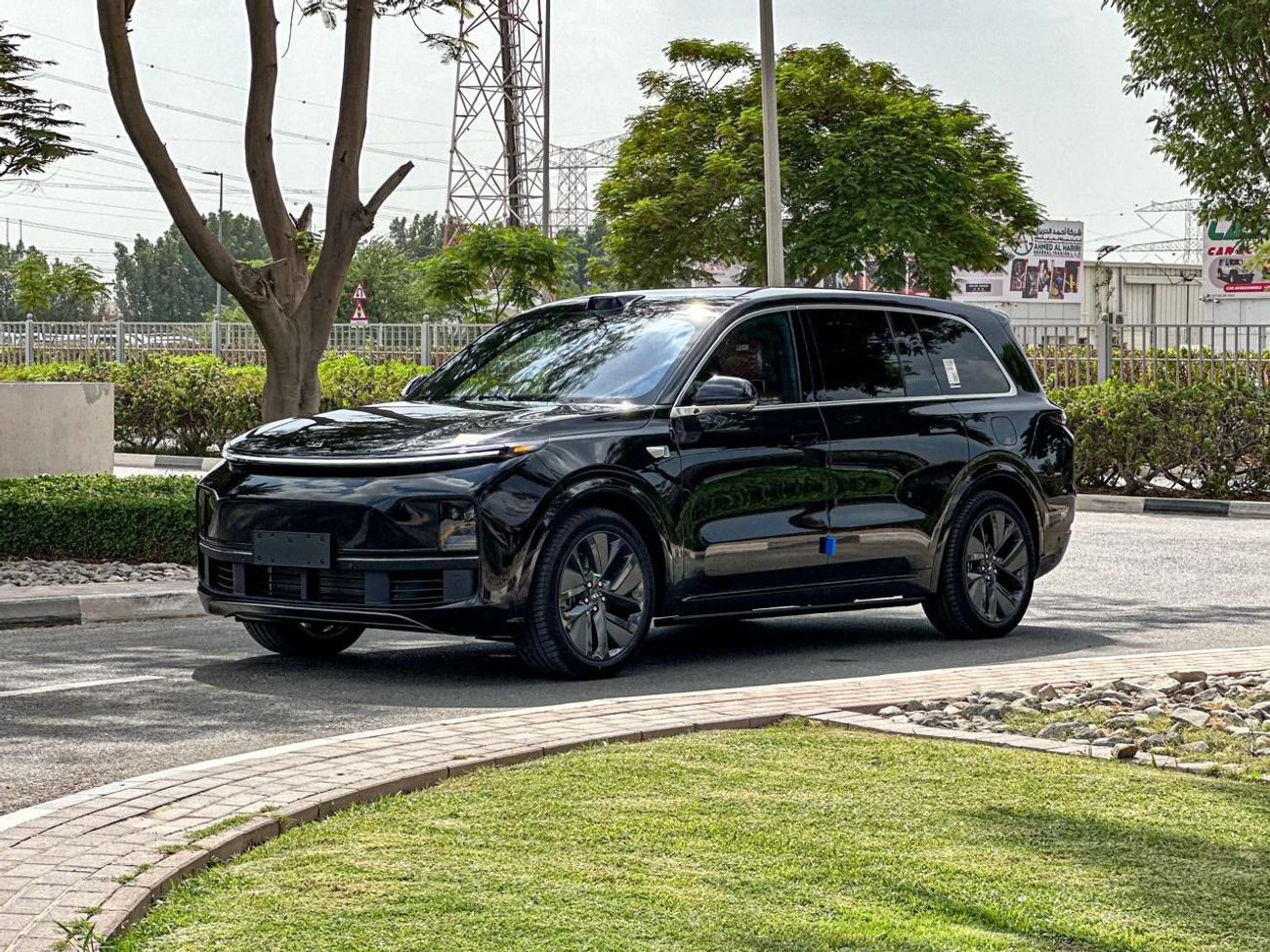 New Li Auto L9 ULTRA 2024 WITH WARRANTY AND SERVICE CONTRACT 2024 for sale in Dubai - 787229