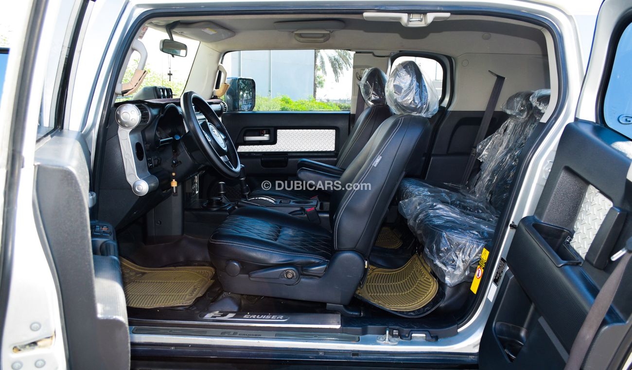 Used Toyota FJ Cruiser GXR 2008 for sale in Dubai - 481896