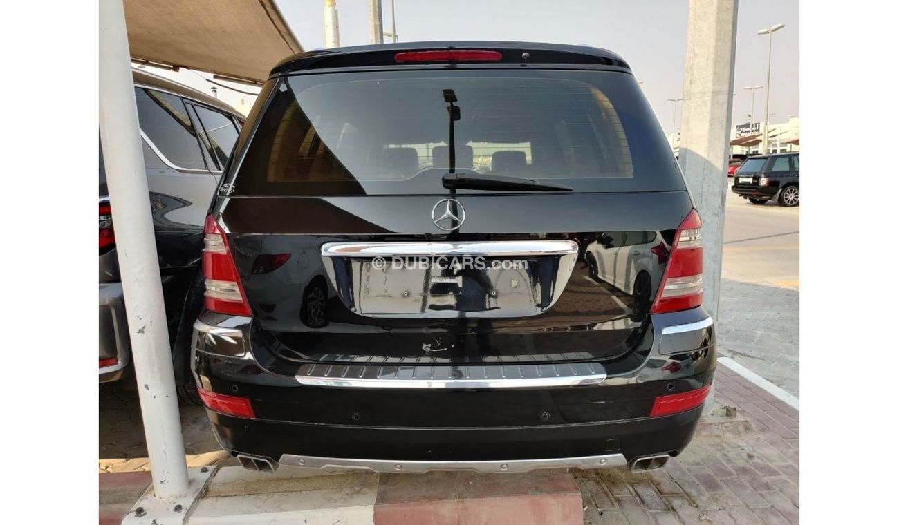 Used Mercedes-Benz GL 500 2008 for sale in Sharjah - 532462