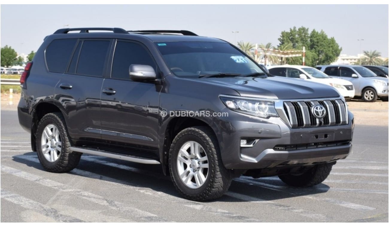 Used Toyota Prado 2012 for sale in Dubai - 680364