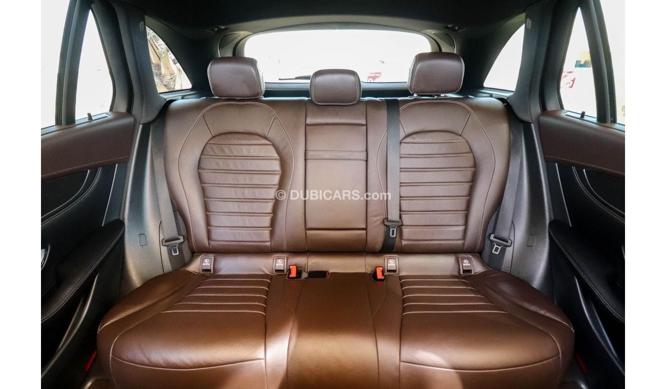 Used Mercedes-Benz GLC 250 X253 2019 for sale in Dubai - 611143
