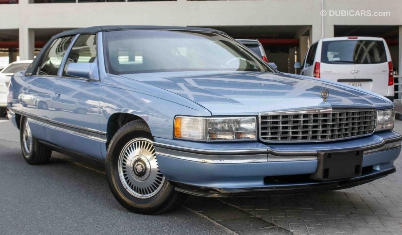 Used Cadillac Deville 1995 for sale in Dubai - 146725