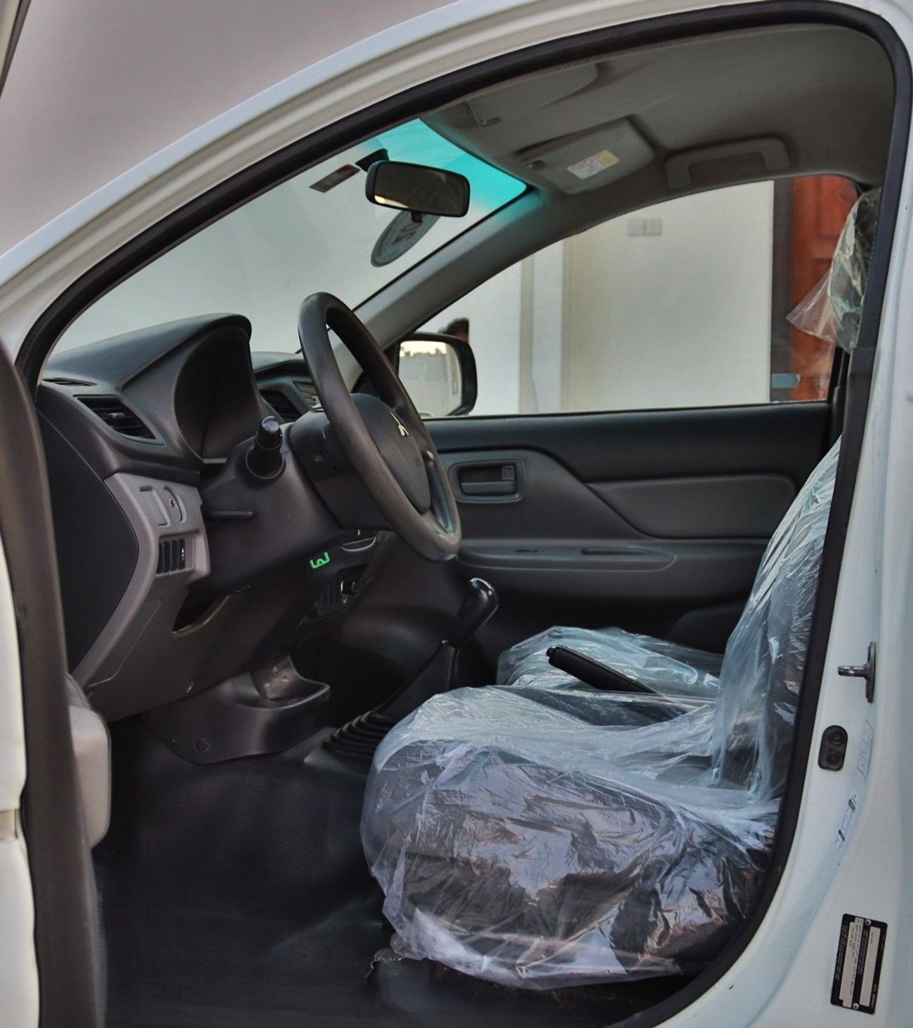 Used 2018 Mitsubishi L200 GL (V Gen), 2dr Single Cab Utility, 2.4L 4cyl ...