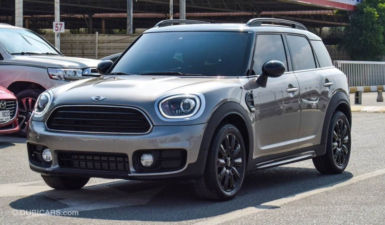 Used Mini Cooper D Clubman LUXURY 2018 for sale in Dubai - 374212