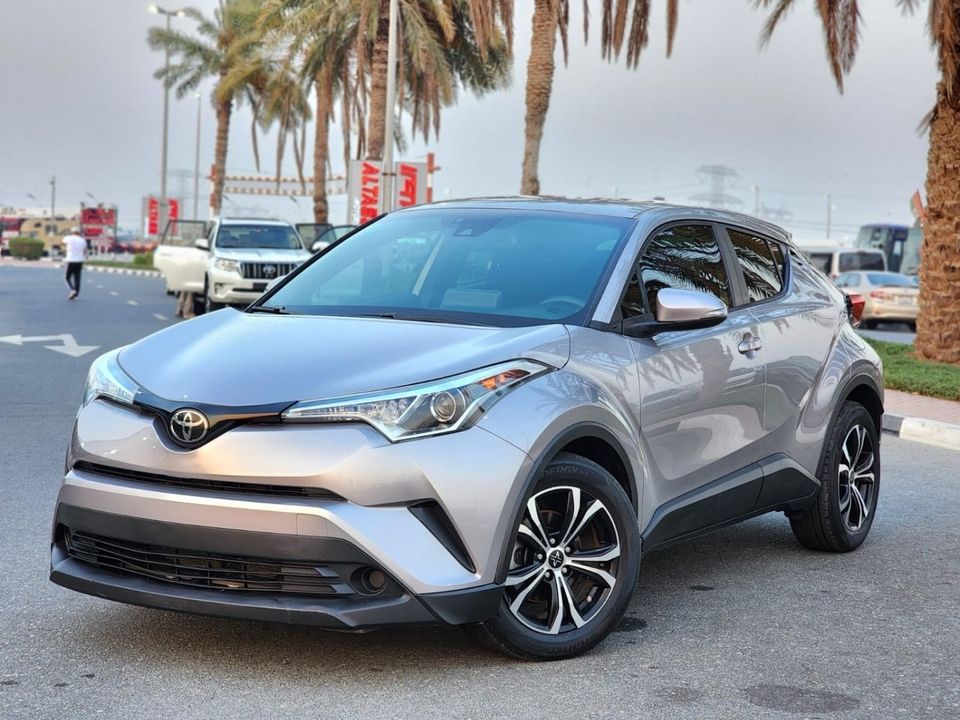مستعملة تويوتا CHR LE 2019 Premier 2.0L 4V 2019 للبيع في دبي - 756469