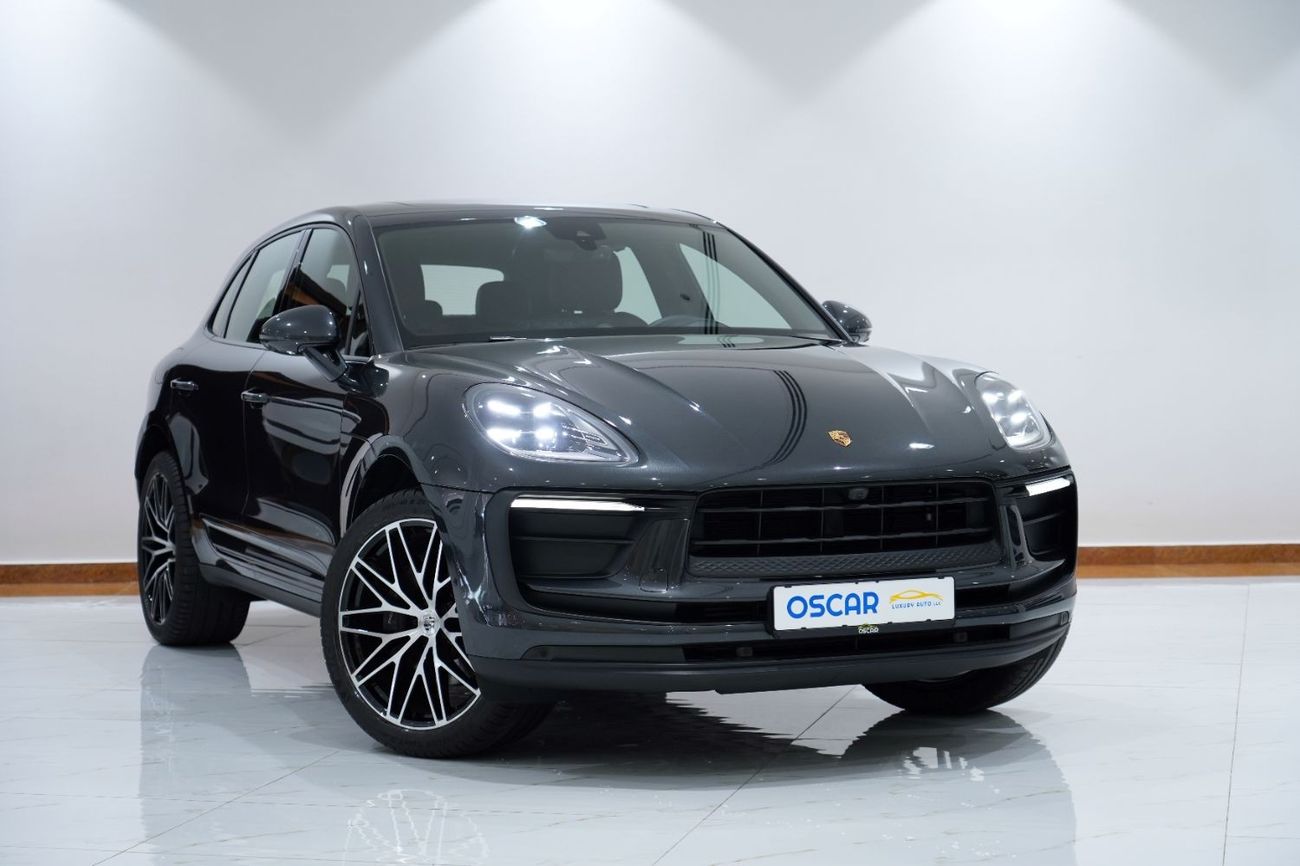 Used Porsche Macan Std 2.0L (260 HP) 2023 Porche Macan 20.TC I4 4WD 2023 for sale in Dubai - 801890