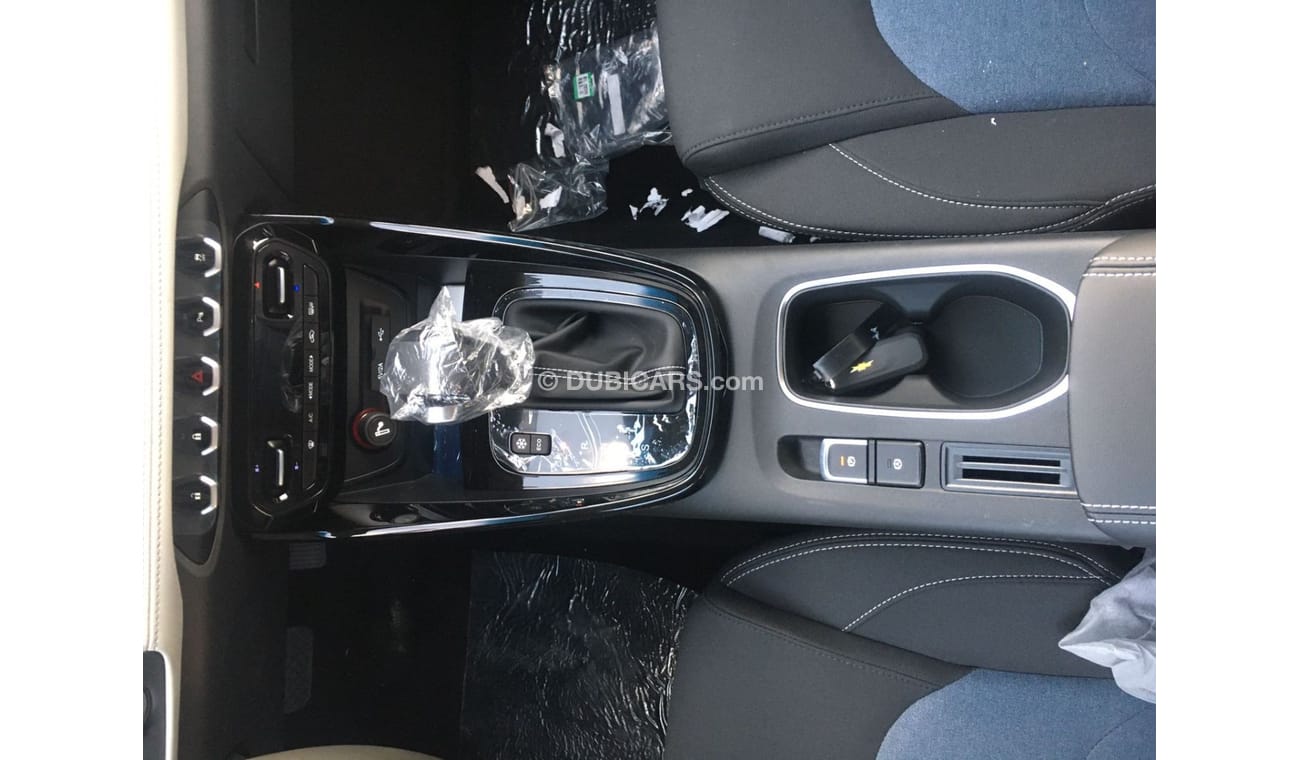 New Chevrolet Captiva 1.5L Petrol, L4 SUV, FWD, 5 Doors, Sunroof ...