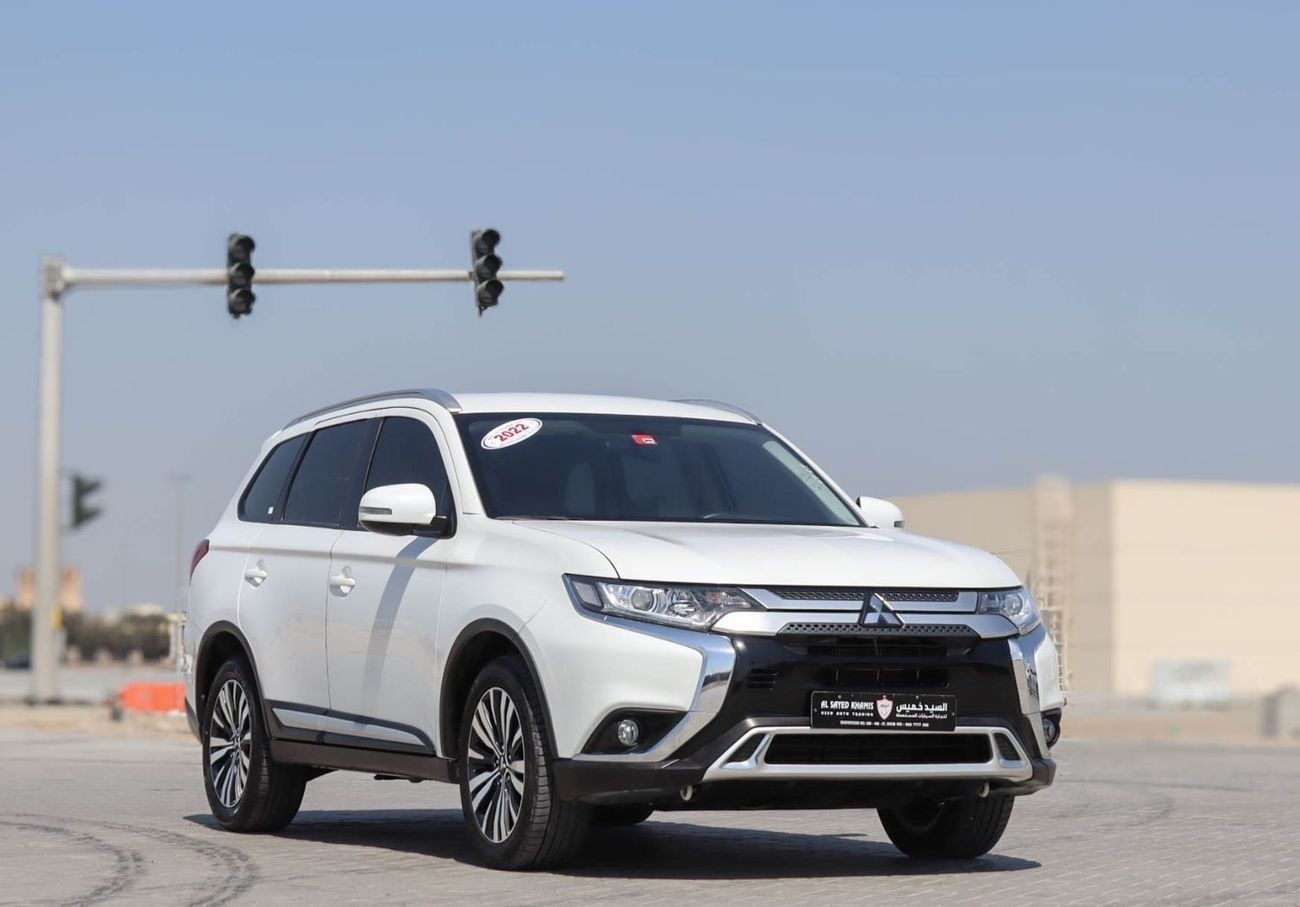 Used GLS 2.4L mitsubishi outlander 2.4 L 2022 GCC accident-free in ...