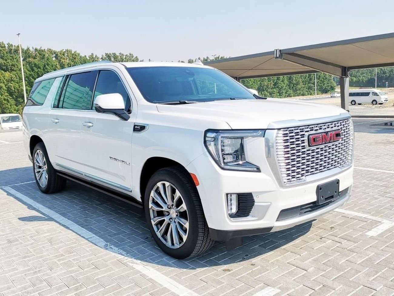 Used GMC Yukon GMC Denali - 2021 - White 2021 for sale in Sharjah - 708257