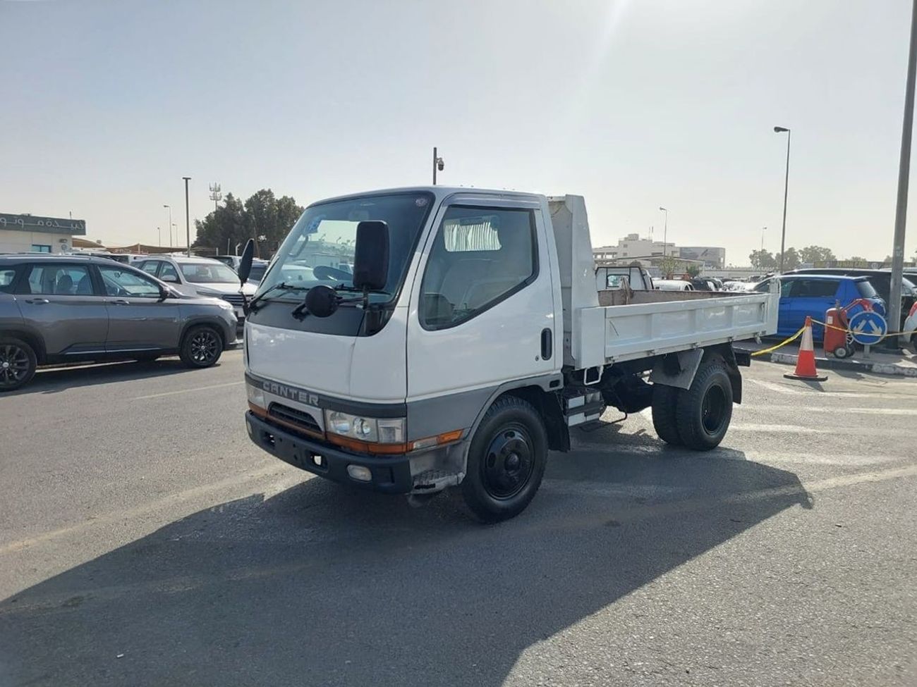 Used Mitsubishi Fuso Canter MITSUBISHI CANTER DUMPER TRUCK RHD 1997 ...
