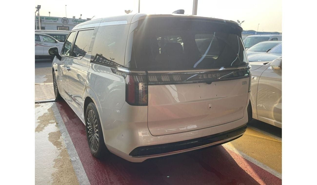 Used ZEEKR 009 MODEL 2023 AND FOR LOCALE NAD FOR EXPORT 2023 for sale ...