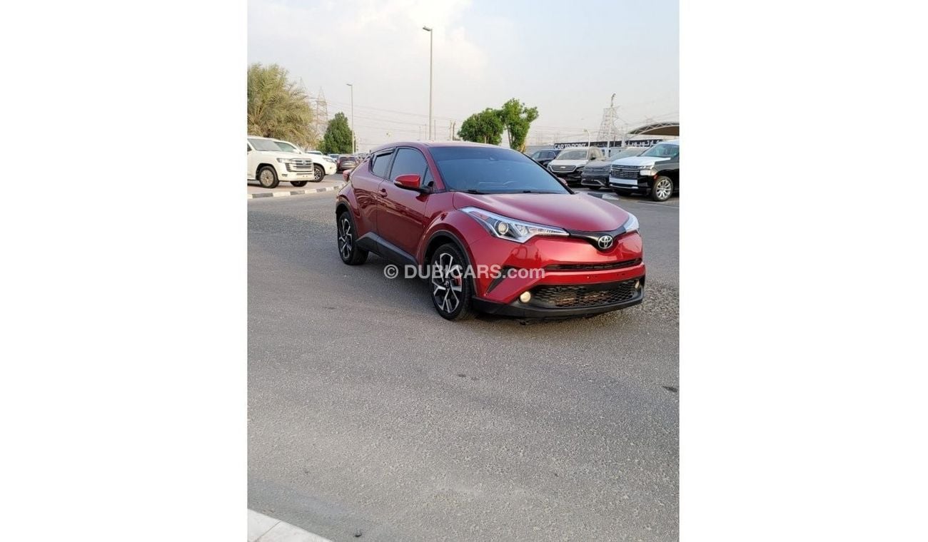 Used Toyota CHR 2018 for sale in Dubai - 556240