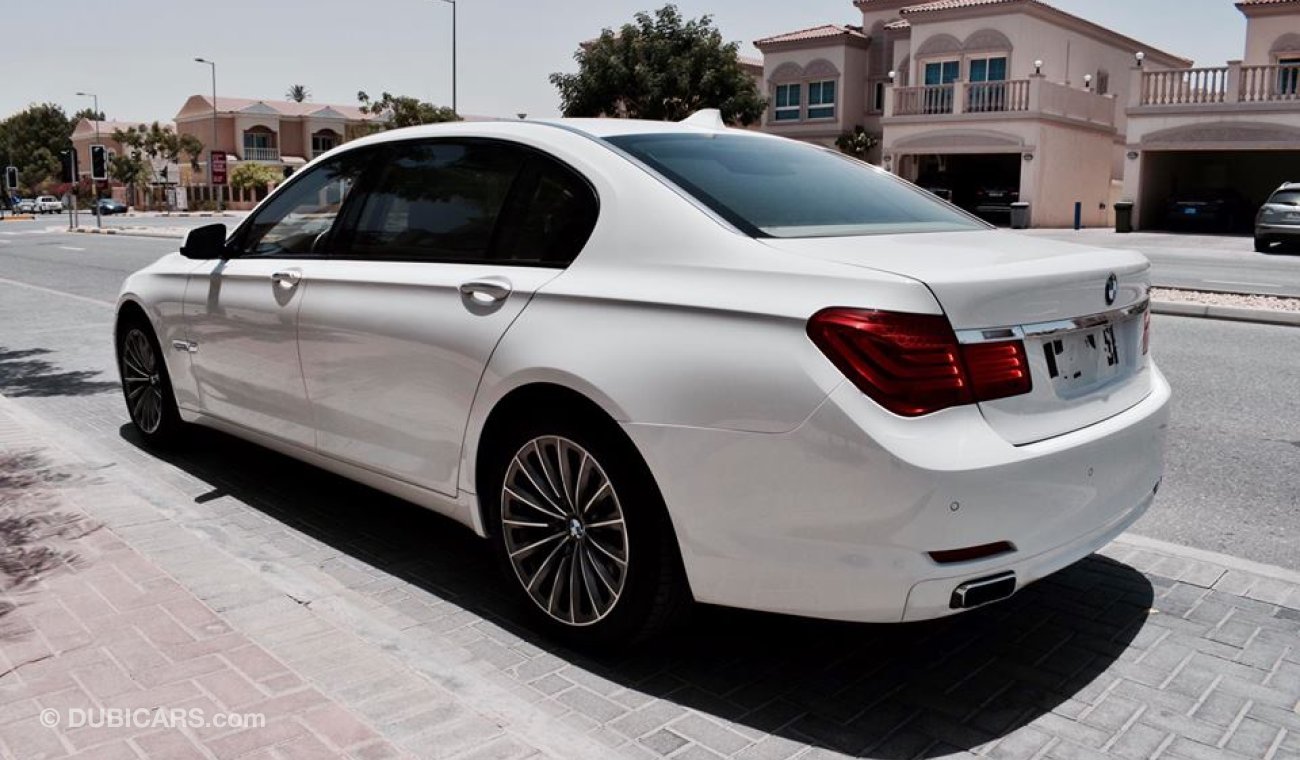 Used BMW 750Li Li 2009 for sale in Dubai - 107764