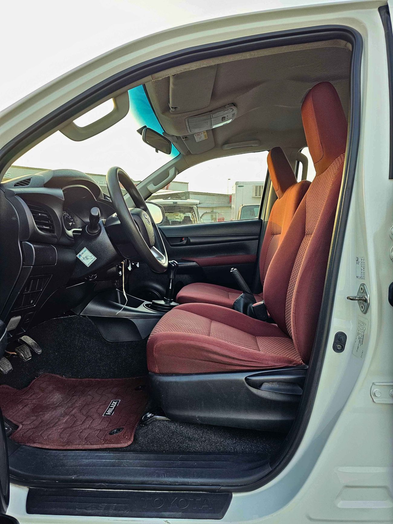 Used Toyota Hilux / DIESEL/ 4WD/ MANUAL/ AUTO WINDOWS/ LOW MILEAGE/ LOT ...