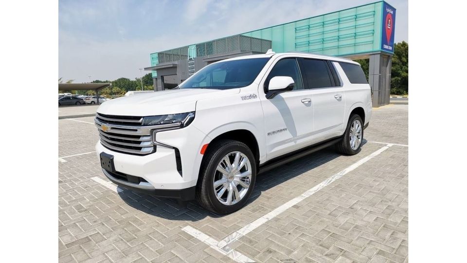 Used Chevrolet Suburban Chevrolet High Country Suburban - 2021 - White ...