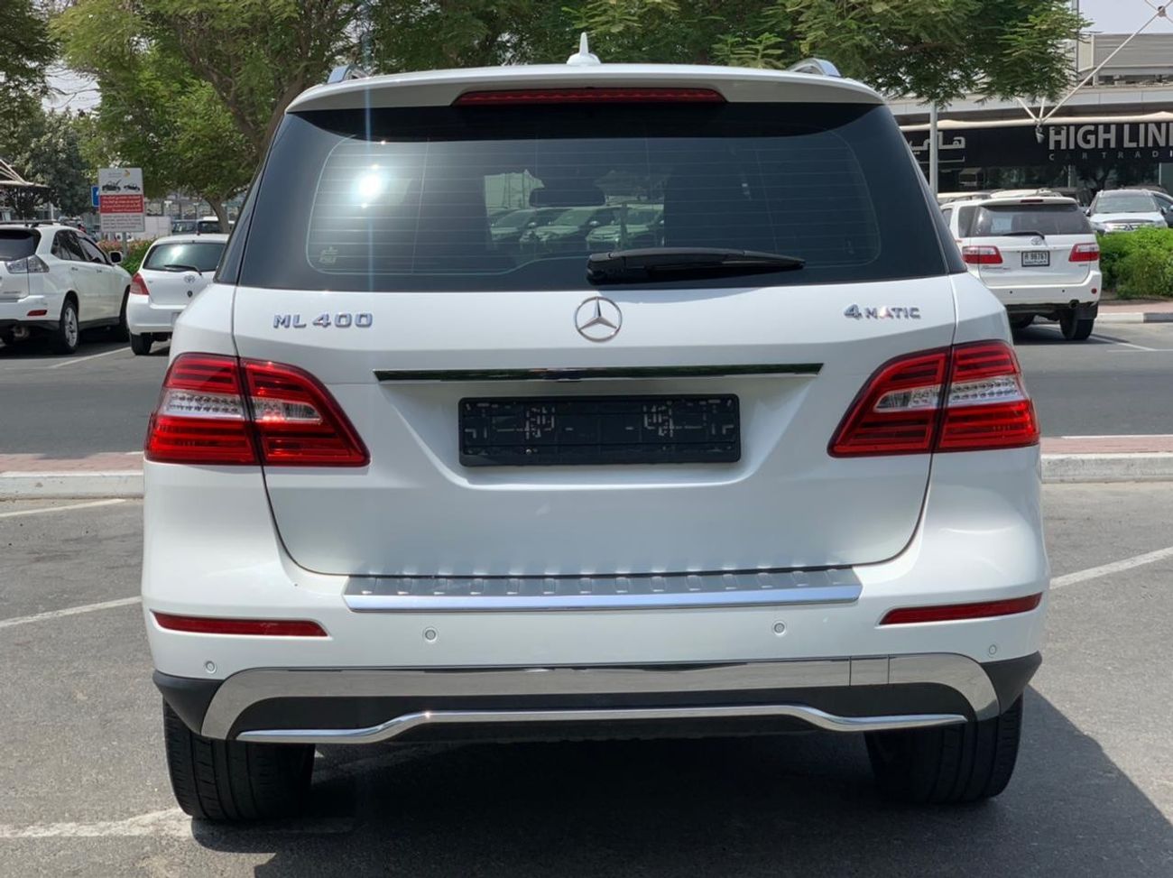 Used Mercedes-Benz ML 400 4matic **2015** 2015 for sale in Dubai - 443107