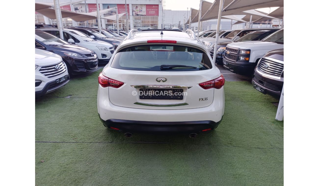 Used Infiniti FX35 Gulf model 2010, five cameras, leather hatch, cruise ...