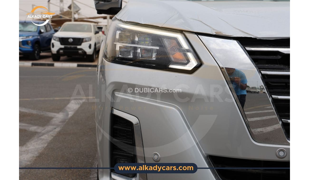 New Nissan XTerra NISSAN X-TERRA 2.5L 7AT 4W 7S PETROL PREMIUM 2023 2023 for sale in Dubai - 769393