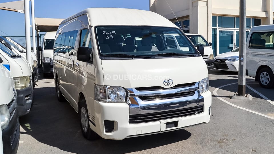Used Toyota Hiace GLX 2015 for sale in Sharjah - 287497