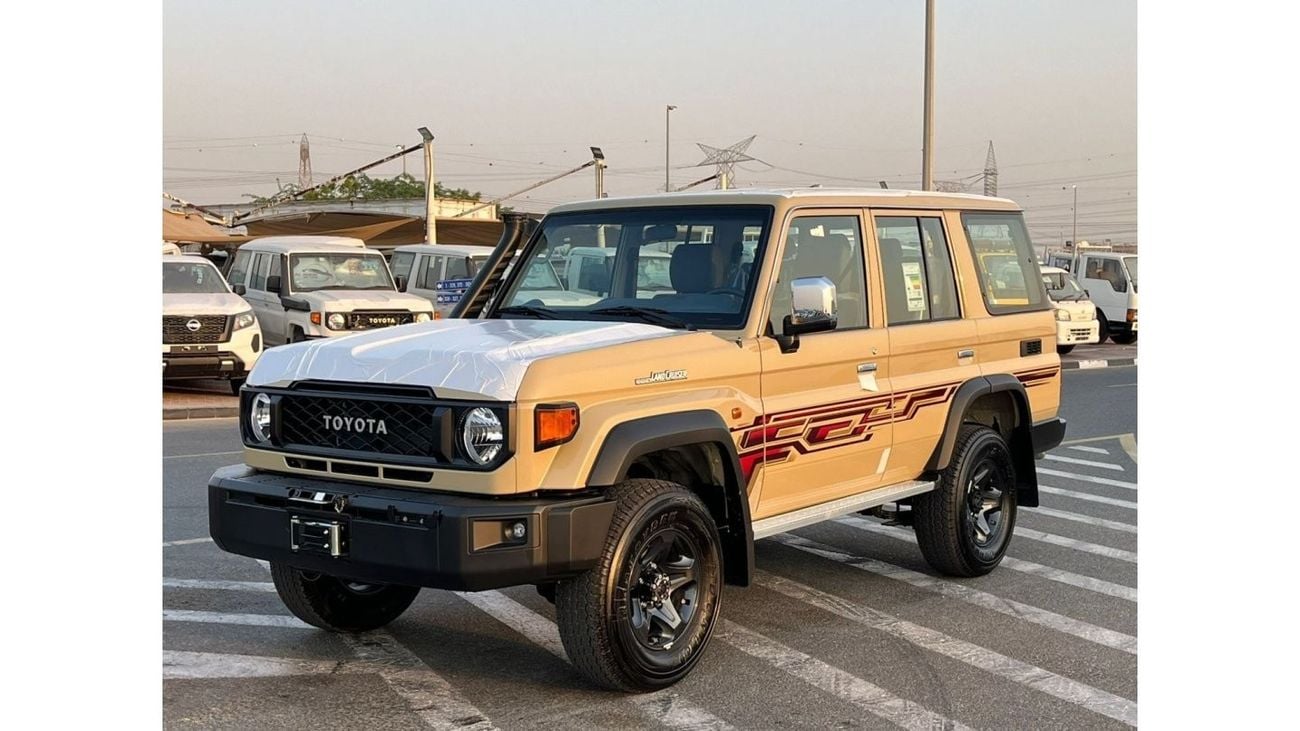 New Toyota Land Cruiser Hard Top TOYOTA LC76 HT MT 2024 for sale in Dubai - 750162