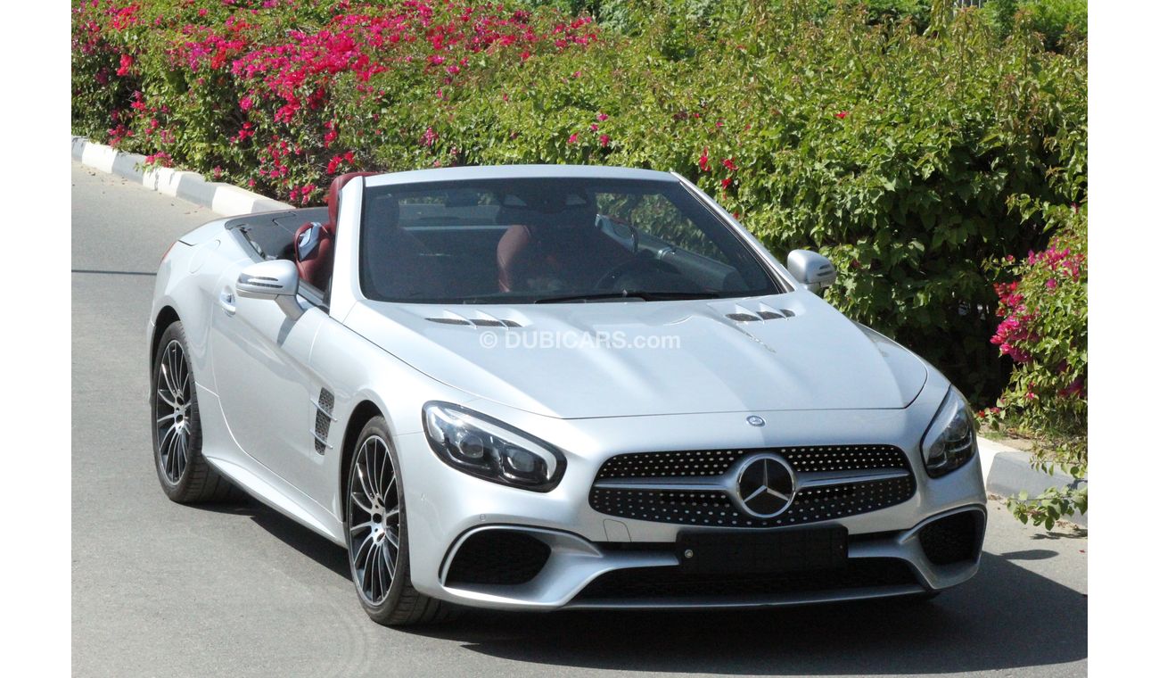 Used Mercedes-Benz SL 500 2017 model 2017 for sale in Dubai - 220455