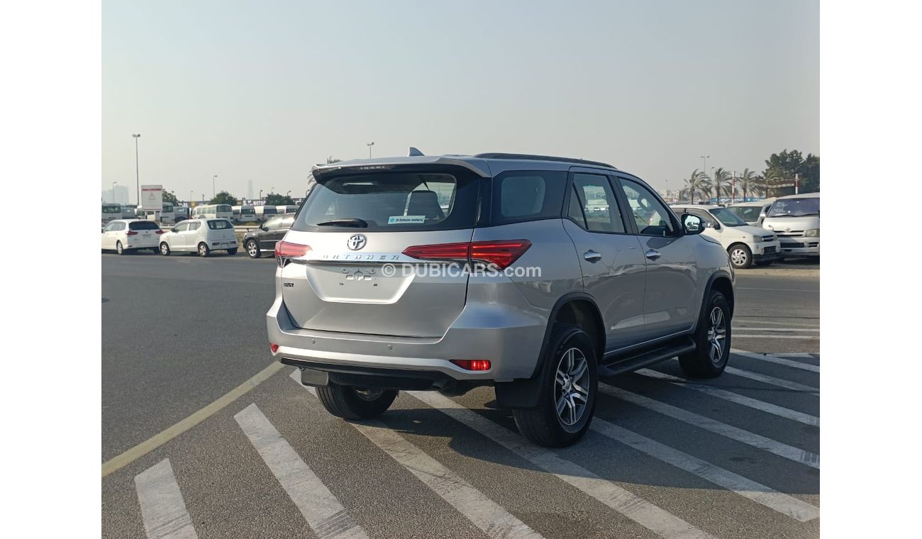 Used Toyota Fortuner EXR, 2.7L Petrol, Alloy Rims, Rear Parking Sensor, Rear A/C, 4WD (LOT 5343 ...