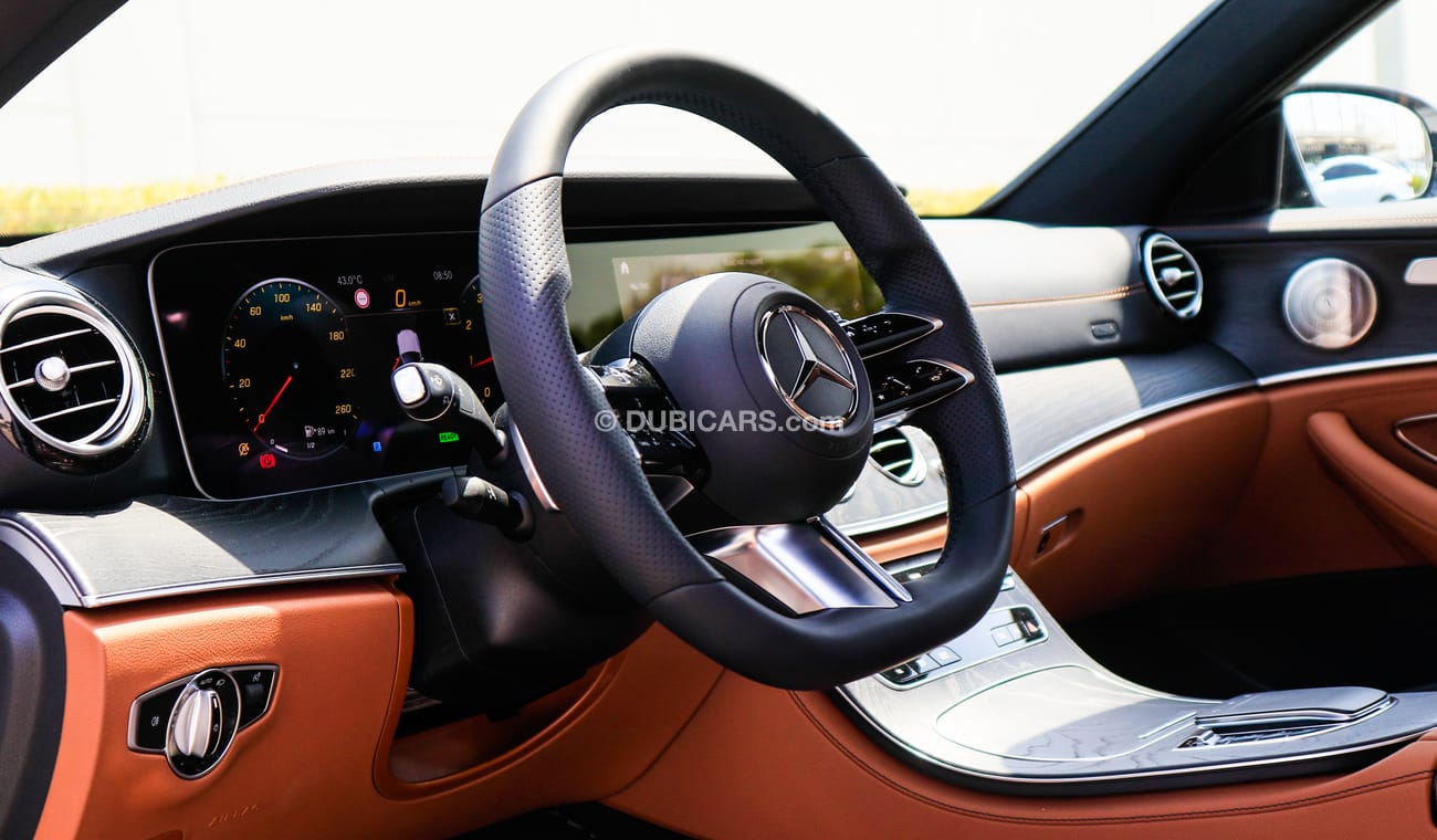 New Mercedes-Benz E200 2021 for sale in Dubai - 452900