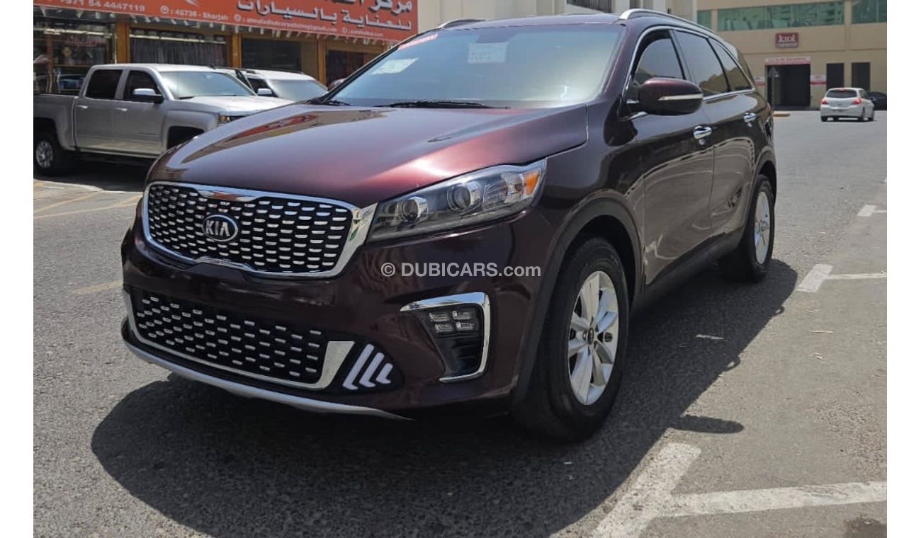 Used Kia Sorento EX 2020 for sale in Sharjah - 628269