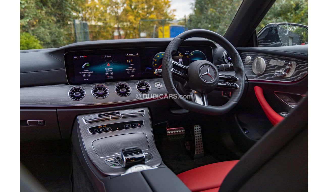 New Mercedes-Benz E300 RHD 2022 for sale in Dubai - 472264