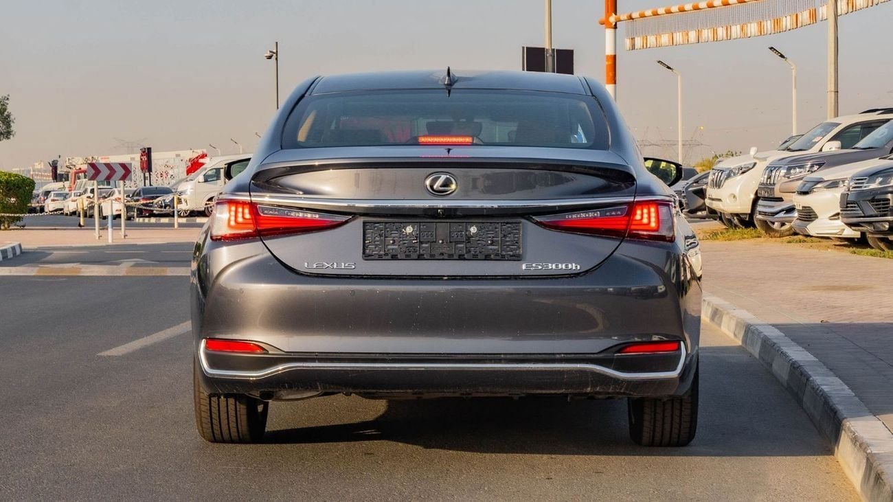 New 2025 Lexus ES300h 2.5L AT Hybrid (Grey) 2025 for sale in Dubai - 861637