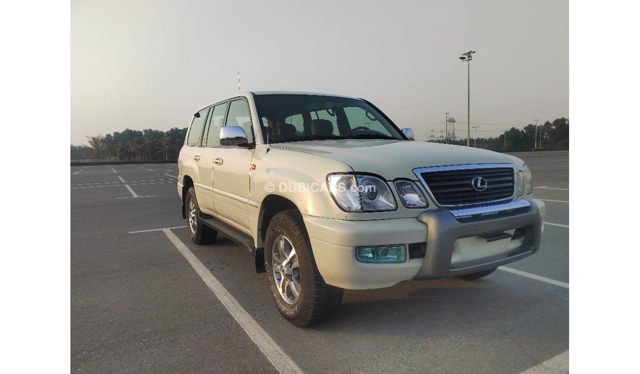Used Lexus LX 470 2000 2000 for sale in Sharjah - 668306