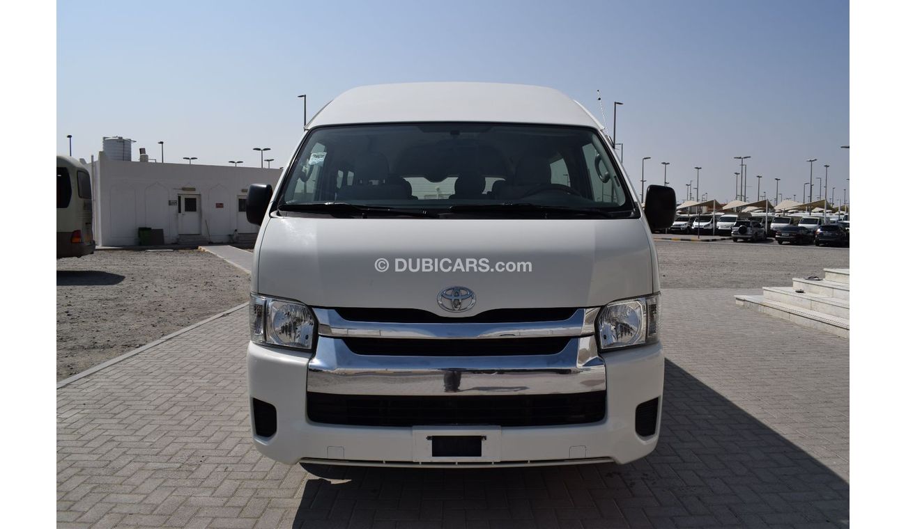 Used Commuter GLX High Roof Toyota Hiace Highroof GLX 13 seater, Model ...