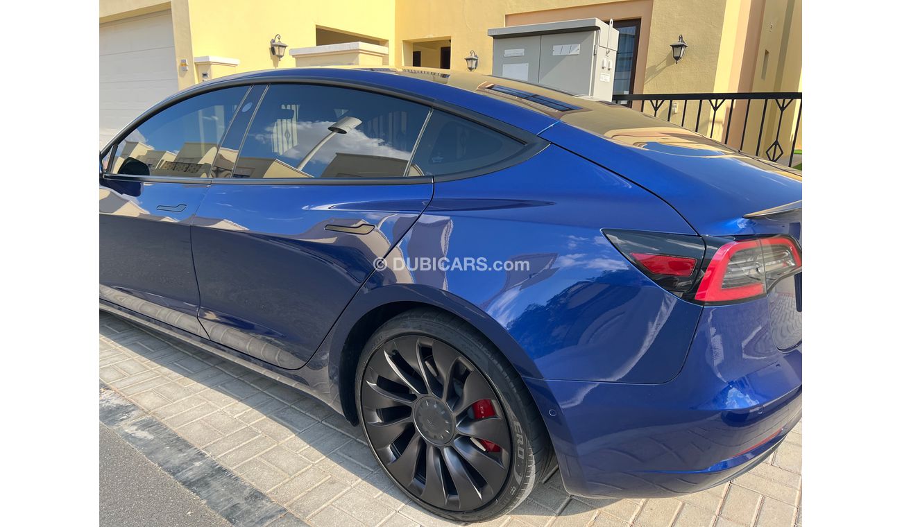 Used Tesla Model 3 Performance 2021 for sale in Dubai - 592088