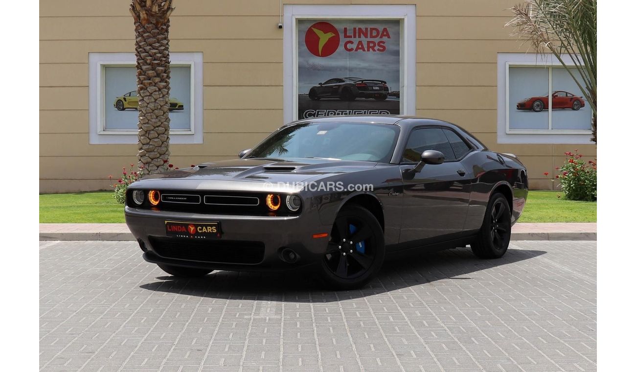 Used Dodge Challenger LA 2015 for sale in Dubai - 619695