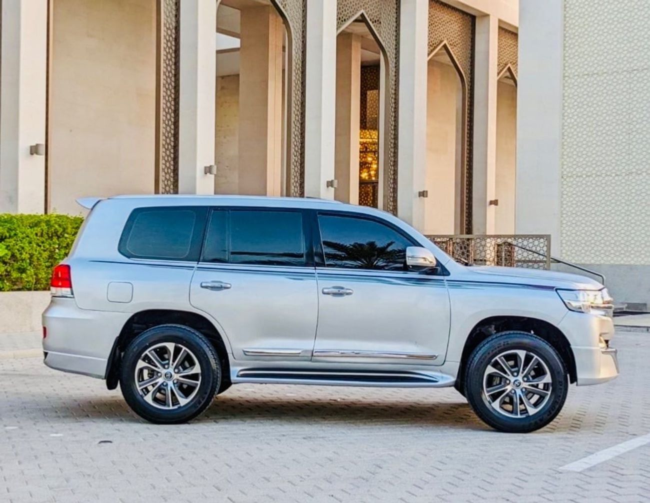 Used Toyota Land Cruiser GXR1 Toyota landcuriser 2021 GXR V6 4.0L 2021 ...