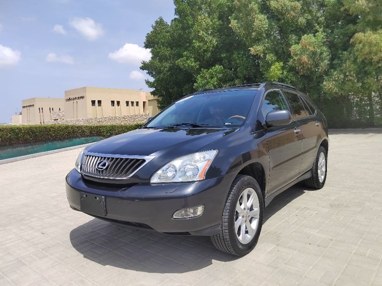 Used Lexus RX350 2009 2008 for sale in Sharjah - 728874