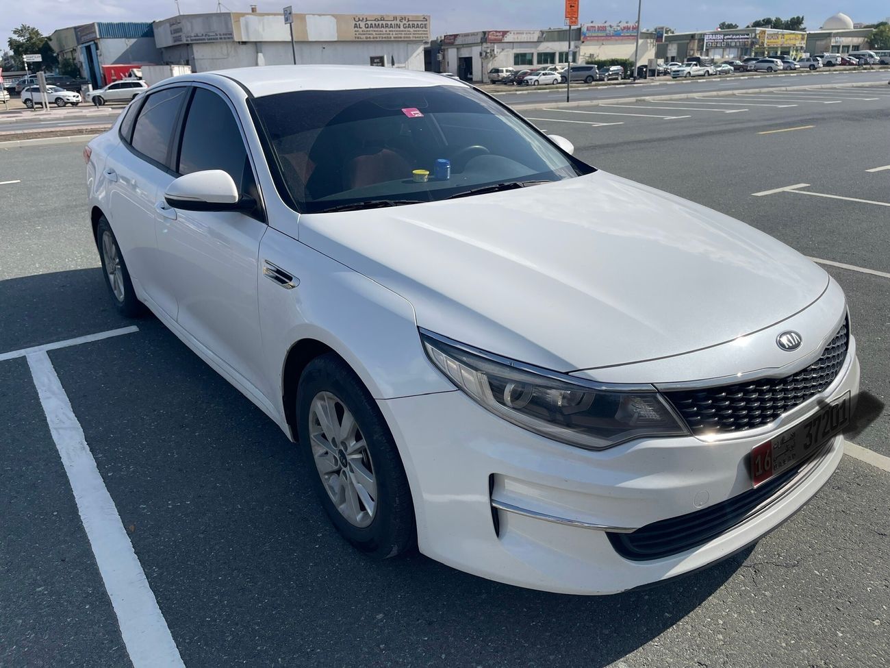 Used Kia Optima 2017 for sale in Dubai - 757048