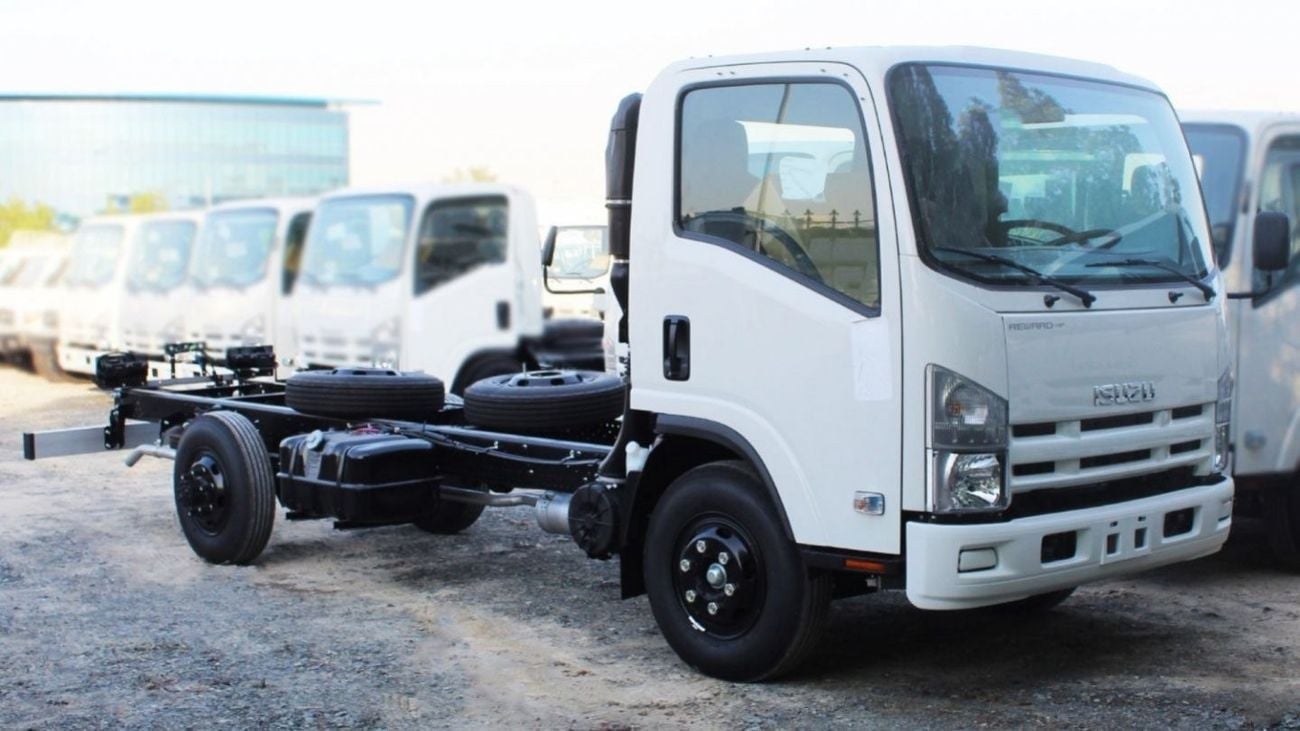 New Isuzu NPR 71L 4.6L LWB Cab Chassis MT 2023YM 2023 for sale in Dubai - 700153