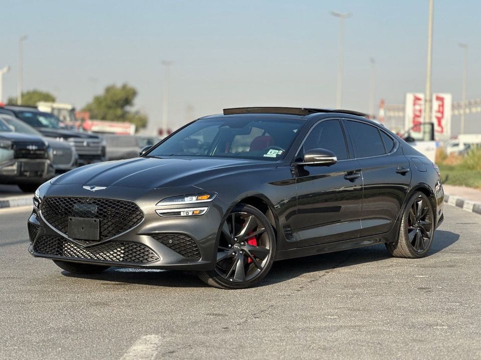 Used Genesis G70 Premium 3.3L AWD 2023 for sale in Dubai - 905390