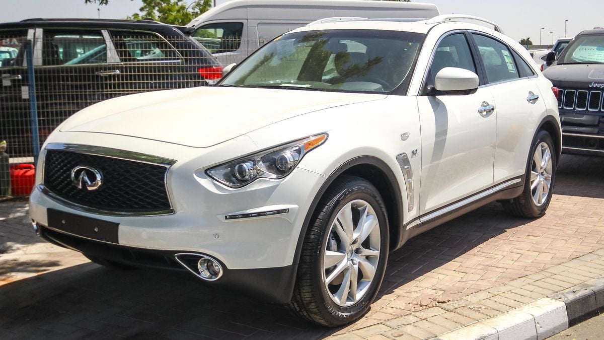 Infiniti QX70 for sale: AED 146,000. White, 2017