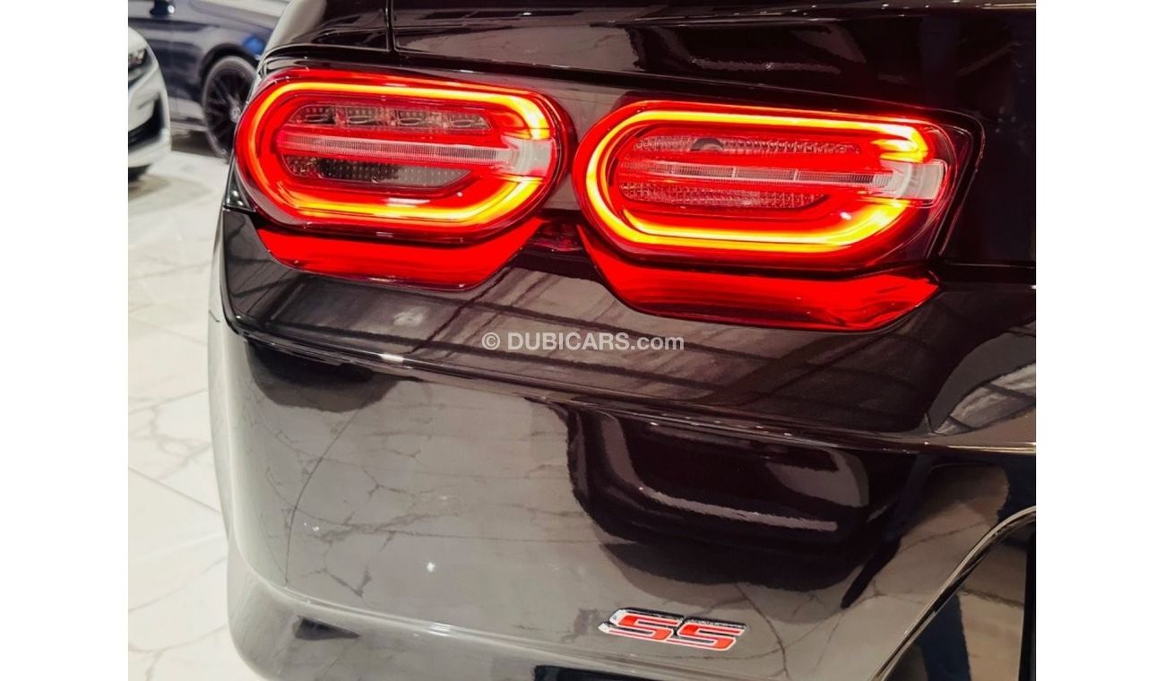 Used Chevrolet Camaro 2SS 2021 for sale in Dubai - 667224