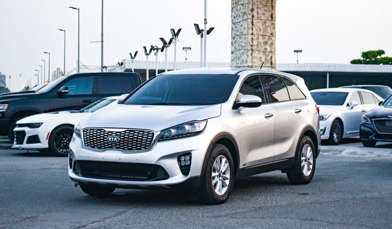 Used Kia Sorento 2020 for sale in Dubai - 626209