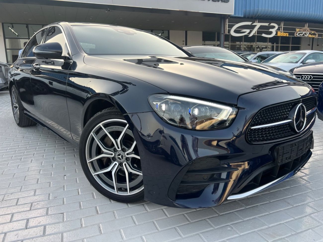 Used Mercedes-Benz E 220 2021 for sale in Dubai - 861431