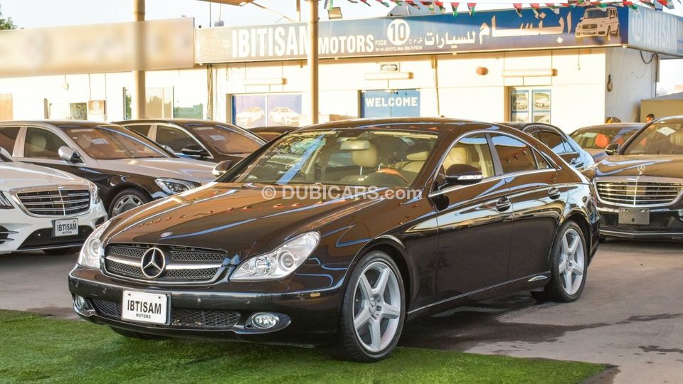 Used Mercedes-Benz CLS 350 2007 for sale in Dubai - 689750