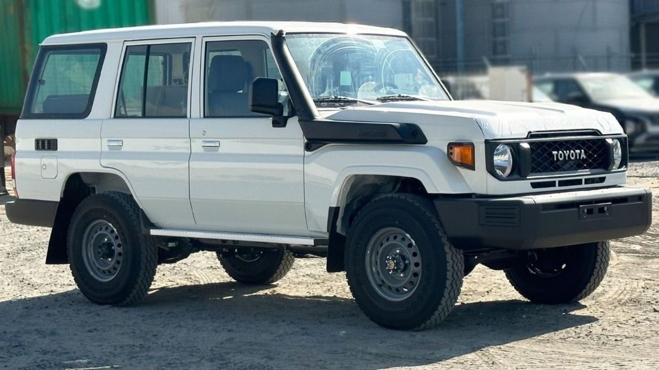 New Toyota Land Cruiser Hard Top 76 4.2L STD 10-SEATER MT (only for export) 2024 for sale in ...