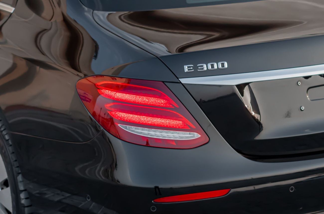 Used Mercedes-Benz E300 GCC CAR MODEL 2020 2020 for sale in Dubai - 846106