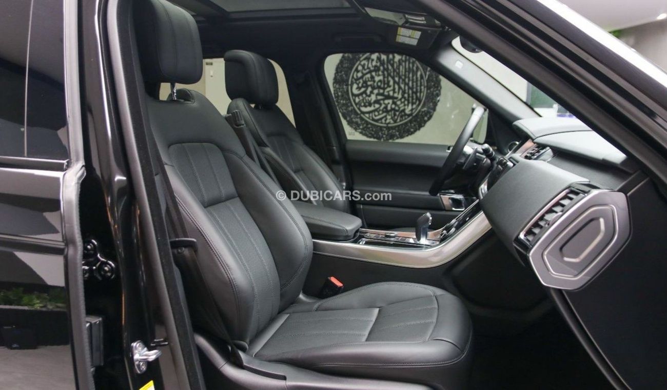 Used Land Rover Range Rover Sport 2021 for sale in Sharjah - 570520